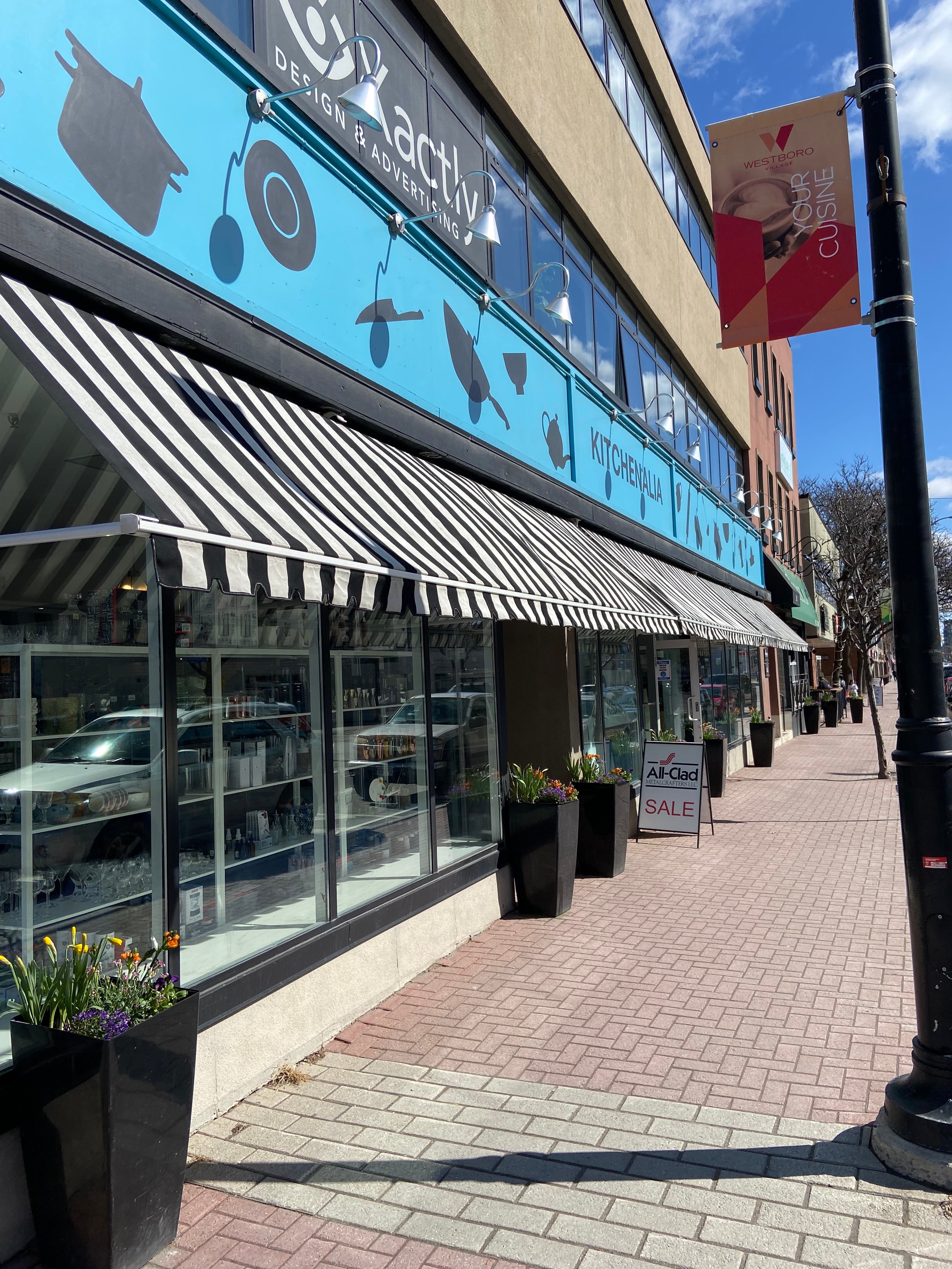 YOLO! Spread - Milk Chocolate Hazelnut – Kitchenalia Westboro